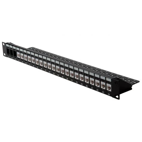 Keystone UTP patch panel 24 porthely 19" C5/C6 fekete,