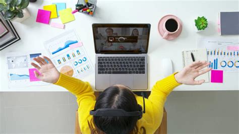 Microsoft Hits Ctrl Z After Teams Trips Over File Sharing