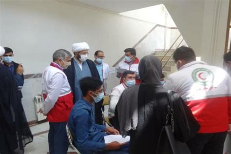 بازدید مسئول دفتر نمایندگی ولی فقیه در هلال احمر کرمانشاه از روند