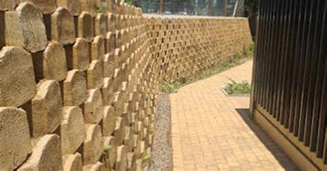 Retaining Walls Blocks Interlocking The Kings Of Retaining Systems