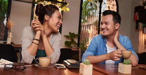 Expert Opinion How To Talk To A Girl If Youre Shy Tips