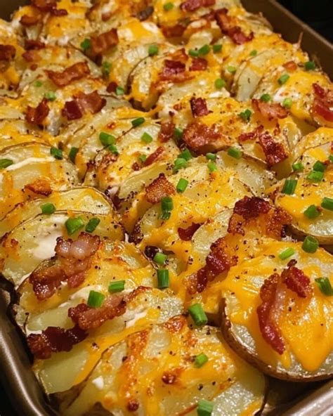 🧀 Cheesy Baked Russet Potato Slices A Crowd Pleasing Classic
