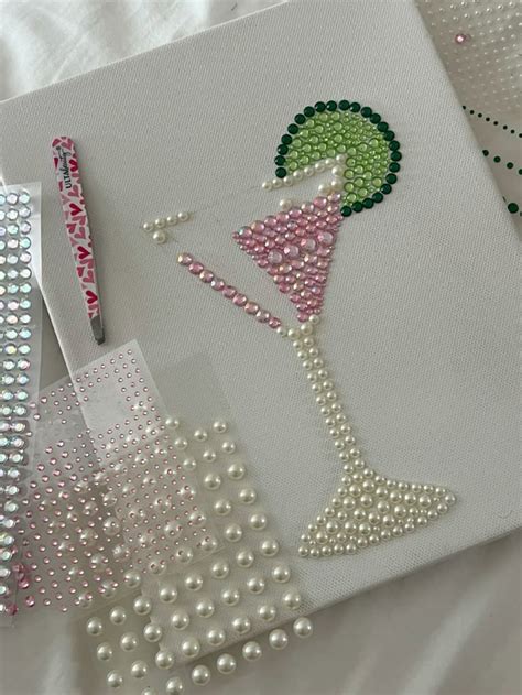 Easy Canvas Art With Rhinestones