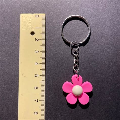 Neu Schlüsselanhänger Blume Pink Neu Und Originalverpackt In Bellach