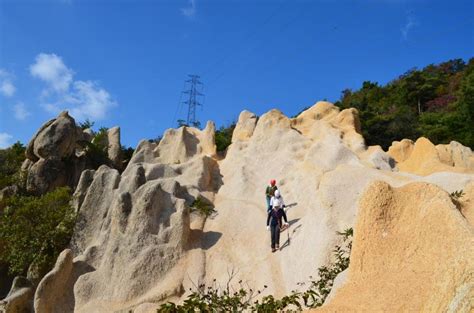 六甲山・ロックガーデン 地獄谷を登り岩のオブジェを楽しむ 登山レポート 登山・アウトドア用品の専門店【好日山荘】