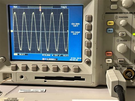 Tektronix P5205a 1300v High Voltage Differential Probe Partially