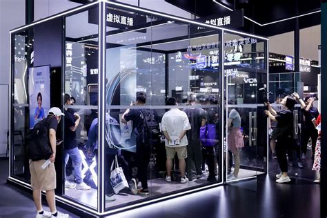 魔珐科技携超写实虚拟人消费级互动产品走进waic，加速“数实相融”新动能 动点科技