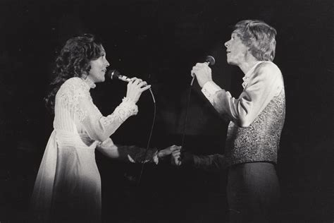 Home Karen Carpenter Starving For Perfection