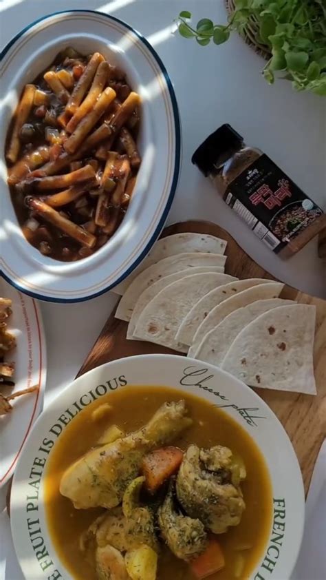 요리여왕 홈파티 셰프가 되어라 한우and해물 요리 챌린지 🍽️ 연말과 신년 특별한 홈파티를 위한 요리 대결 한우가루와 해물가루를 활용해 당신만의 특별한 요리를 선보여