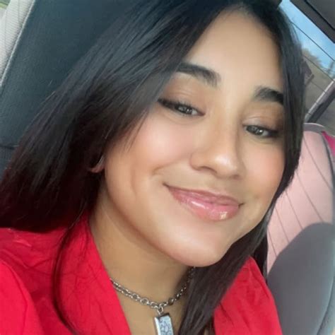 Raeghyn Armenta Ray Y Y • Threads Say More