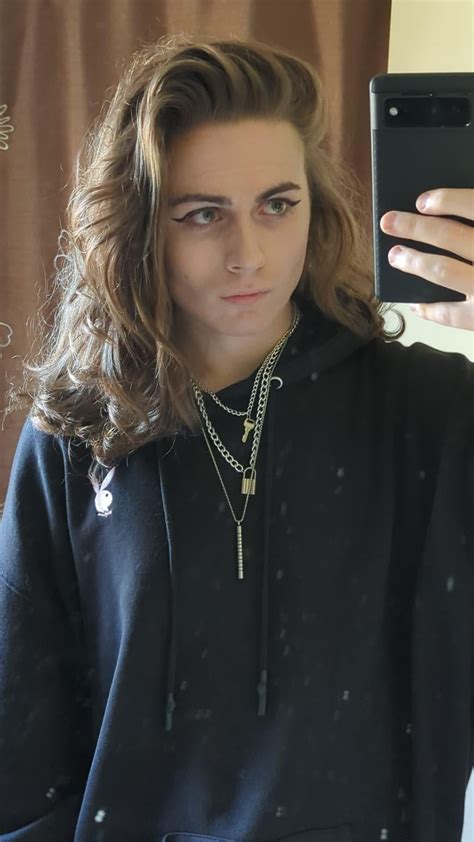 Haiii 3 Rnonbinary