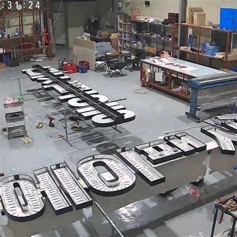 간판회사 디싸인 일상 채널간판 디싸인 간판공장