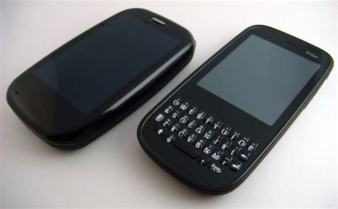 In Photos Palm Pre Plus And Pixi Plus Skatter