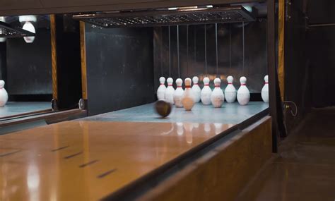 What Is Duckpin Bowling How To Play Split Happens Bowling