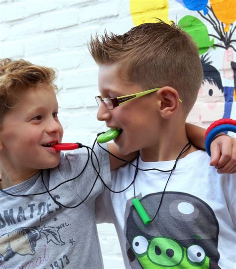 🟢 Button Sensory Chew Pendant Glow By Chewigem 🟢