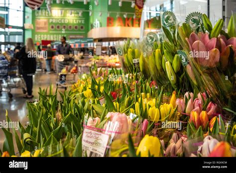 Inside Lidl Store Supermarket Interior Hi Res Stock Photography And Images Alamy
