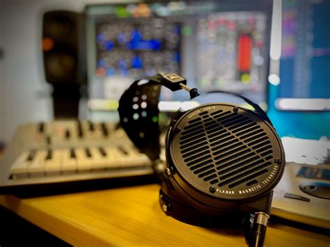 Audeze Chats With Producer Engineer And Musician Callan Alexander Cl