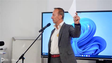 Напрежение след кметска заповед за изземване на сграда в центъра на Добрич ВИДЕО Про Нюз Добрич