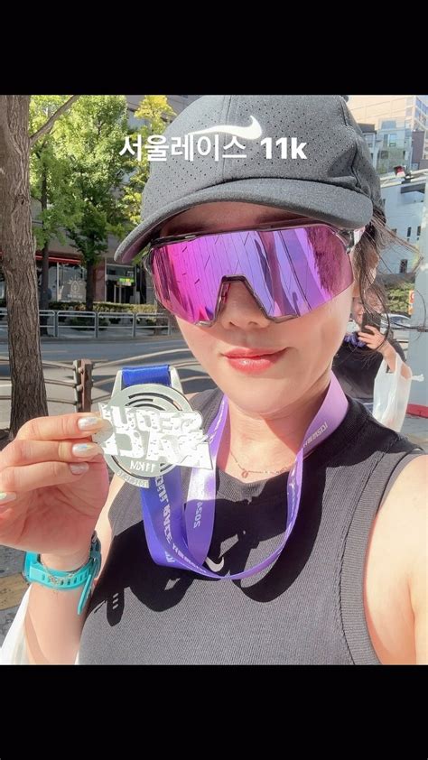 🙏 협찬 드디어 10년된 귀뒤 문신 커버업 정말 저는 안보였는데 누군가가 나에게 깃털 맞냐는 말에 충격 내눈에 보이지 않으니 몰랐어요 큰맘먹고 커버업 도전