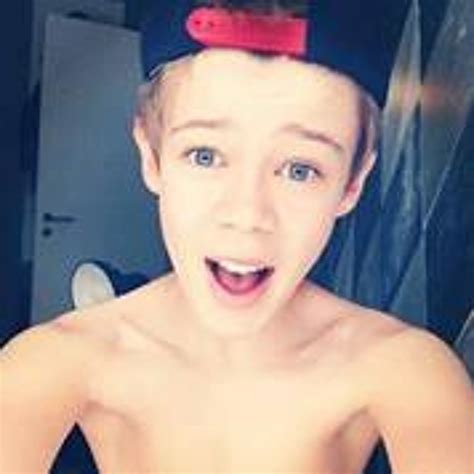 Stream Benjamin Lasnier 1 Music Listen To Songs Albums Playlists