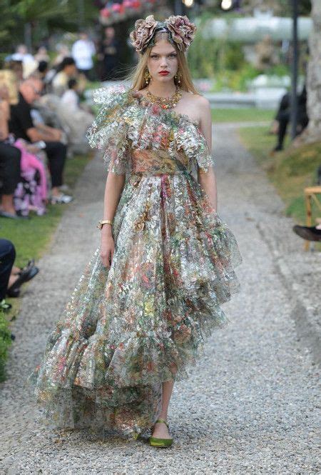Китти Спенсер Мэй Маск и другие звезды на подиуме Dolce And Gabbana Alta Moda Fw18 Модные стили