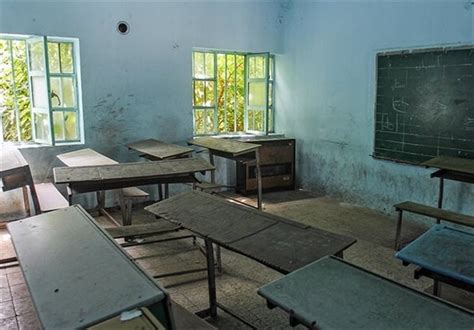 فرونشست در 150 مدرسه استان اصفهان 42 مدرسه تخلیه شد تسنیم