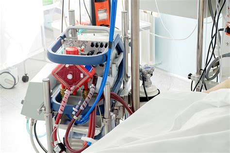 Clinical Trials Extracorporeal Membrane Oxygenation Ecmo Uf Health Jacksonville