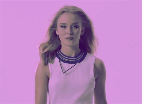 Knock Pop Singer Zara Larsson Booty Pics • Fappening Sauce