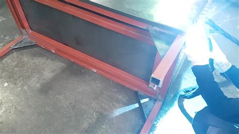 철구조물 제작 철제 캐비넷 주문제작 철제프레임 철제테이블 철제선반 철제케이스 철재선반제작 철재다이 철재진열대제작 서울 강남 부천 과천 분당 영등포 구로 성남용접 판금 절삭