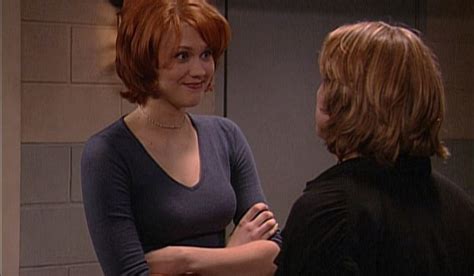 รวมรูปภาพของ เจอทางที่ใช่ ดาราดิสนีย์ ผันตัวเป็นนางเอกหนังโป๊ ยืนยันชีวิตแฮปปี้กว่าเดิม รูป