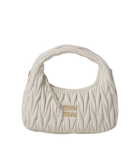 Miu Miu Белая кожаная сумка с короткими ручками для женщин купить в интернет магазине с доставкой