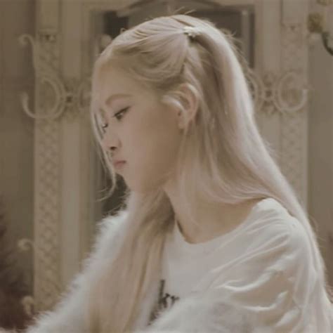 Pin Auf Rosie Icons Instagram