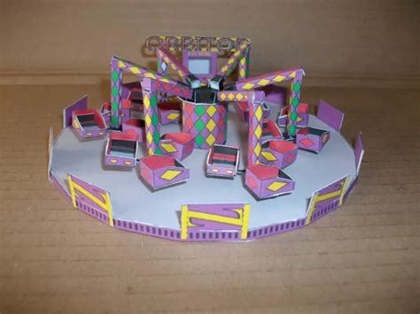 Fun Fair Card Model 00 Scale Orbitor Fairground Model Card Kit T 00