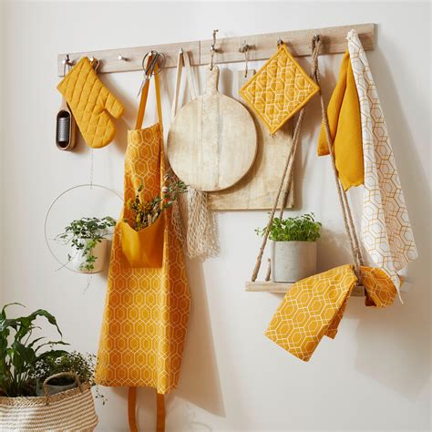 Cuiere De Perete Moemaxro