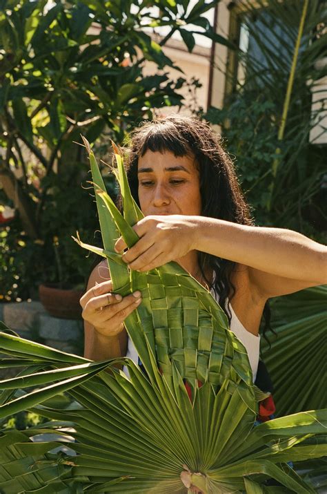 In Artist Maria Maeas Hands The Palm Becomes A Medium Los Angeles Times
