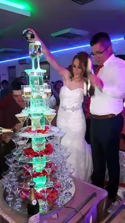 Fontana Za Sampanjac Youtube