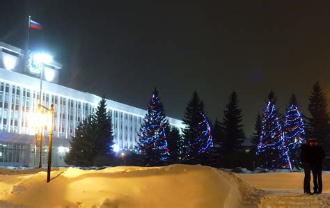 Новогодние елки Томска 2010 - Статьи - Томск - tomsk.ru09.ru