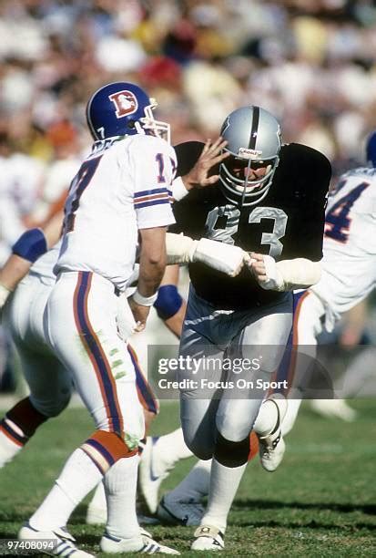 Raiders Ted Hendricks Photos And Premium High Res Pictures Getty Images