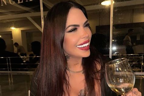 Casi 600 000 Dólares La Justicia Autorizó A Sofía Clerici A Entrar Al… La Nacion