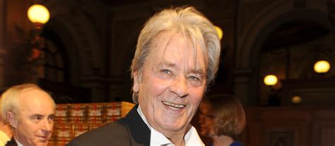 Alain Delon Puesto Bajo Protección Judicial