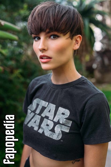 Beki Adams Nude Leaks Photo Fapopedia