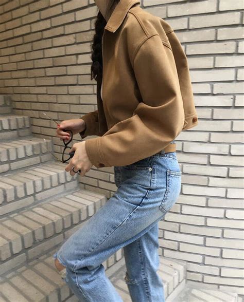 챠밍업 런던플랏 크롭 스웨이드 숏자켓 2color