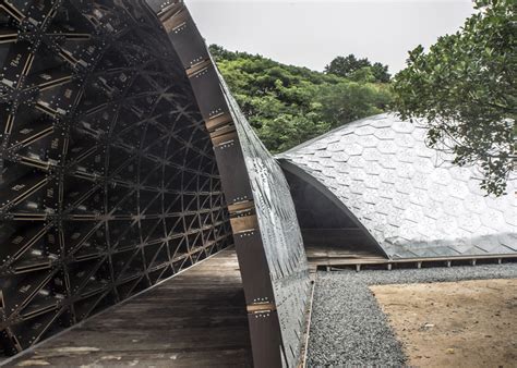 Gridshell Pavilion At Singapore University Of Technology And Design