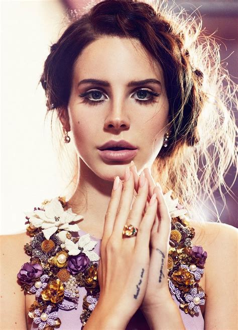 Татуировки Ланы Дель Рей