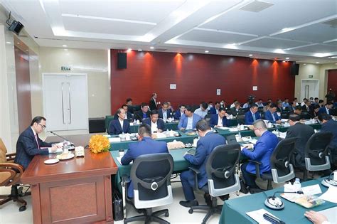 ឧបនាយករដ្ឋមន្រ្តីប្រចាំការ វង្សី វិស្សុត