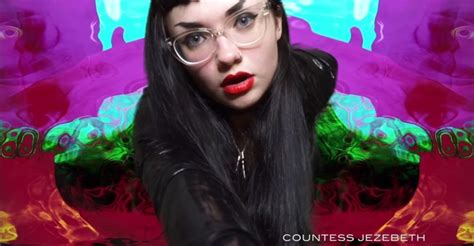 Countess Jezebeth Fingering Your Brain Handpicked Jerk Off