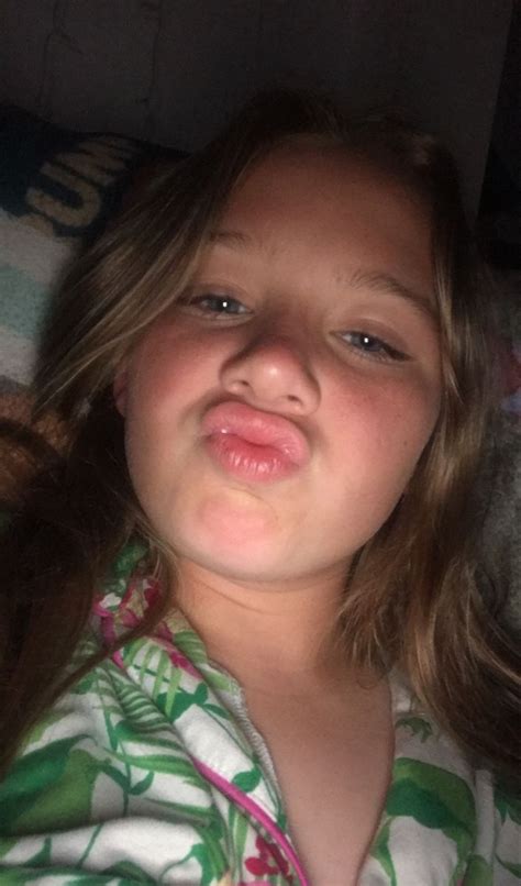 Pin By Dash Wavy On Quick Saves Big Lips Natural Pout Face Kissy Face