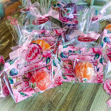 Малки подаръчета за осми март Handmasters Bg