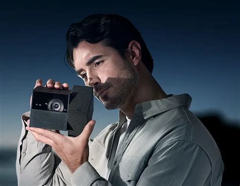 Tcl Playcube 1080p Fhd Dlp Projector Twist And Play Tuvie Design