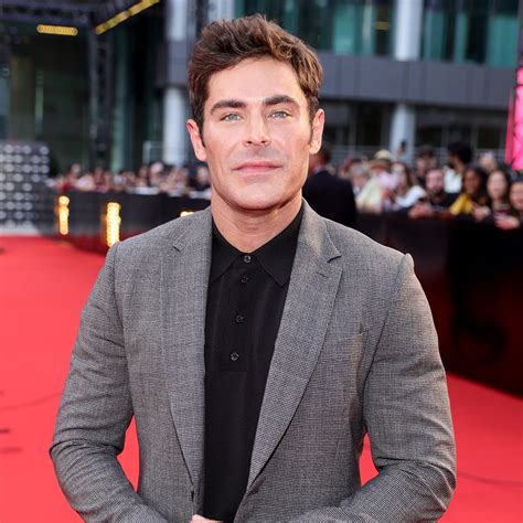 Zac Efrons Mother